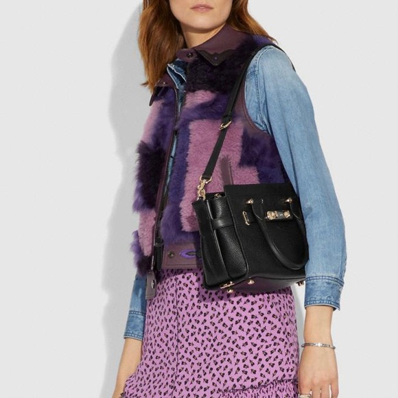 Coach | Bags | Coach Swagger 27 Black Crossbody Bag Satchel | Poshmark